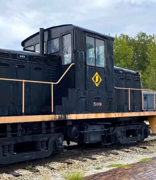 museum railroad indiana train ftr