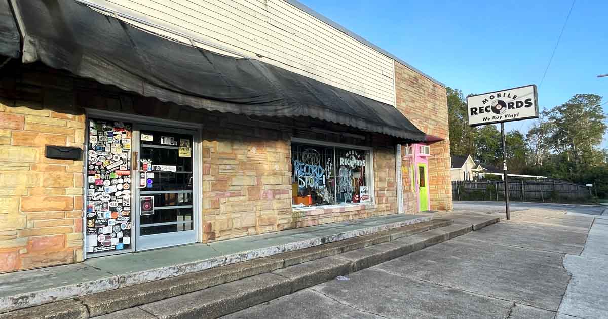 7 Must-Visit Alabama Record Stores With The Most Incredible Selection