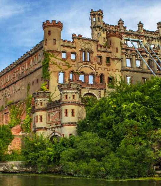 new york mysterious castle ftr