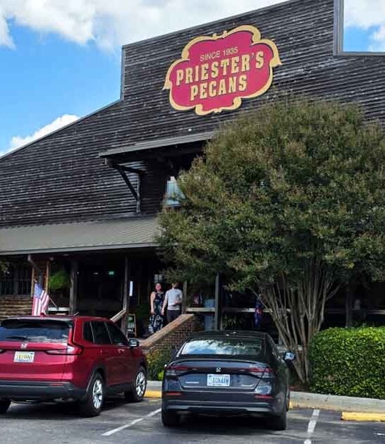 Nutty For Pecans? This Iconic Alabama Shop Is Your Dream Destination