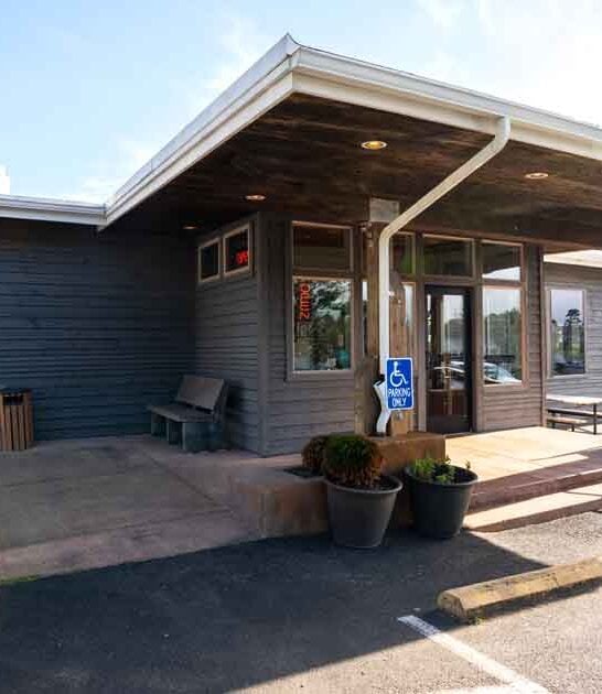 oceanfront restaurant oregon views ftr