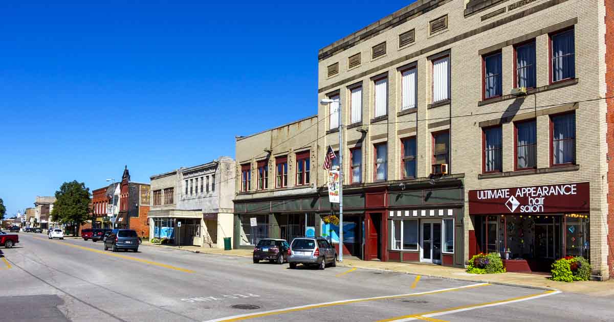 10 Charming Towns In Ohio So Affordable, You Can Live On Just Social ...