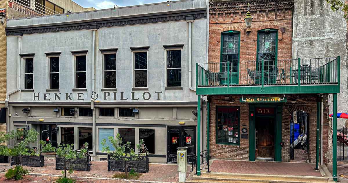 Step Inside The Oldest Continuously Operating Bar In Texas For An ...