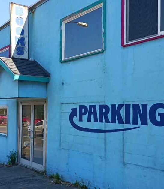 oregon budget massive bookstore ftr