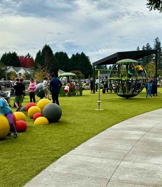 oregon enormous kids playground ftr