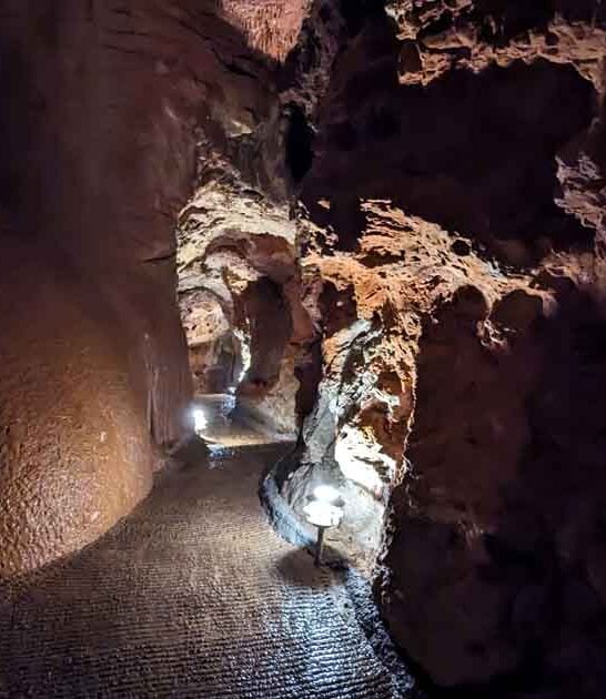 otherworldly cave missouri ftr