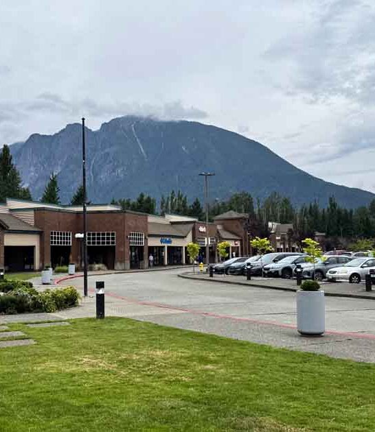 outlet mall washington stretch ftr