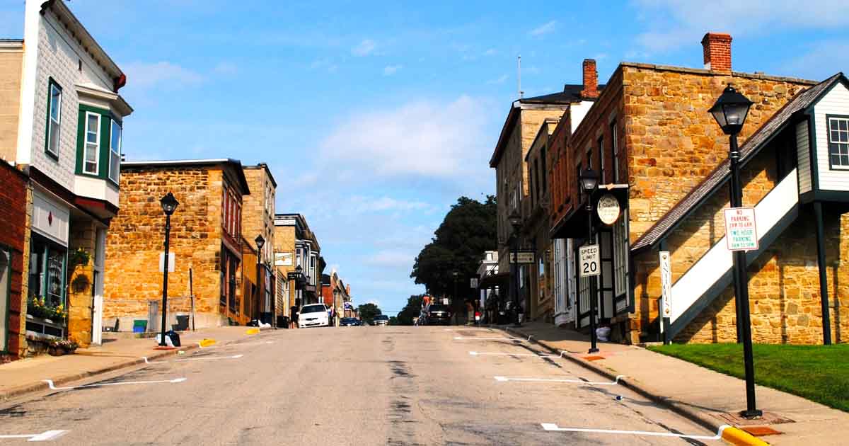 This Overlooked Wisconsin Town Has A Fascinating Secret Hiding In Its Hills