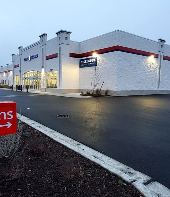 oversized washington thrift store ftr