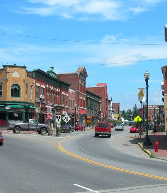 peaceful town life maine ftr
