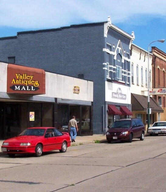 peaceful wisconsin town affordable ftr