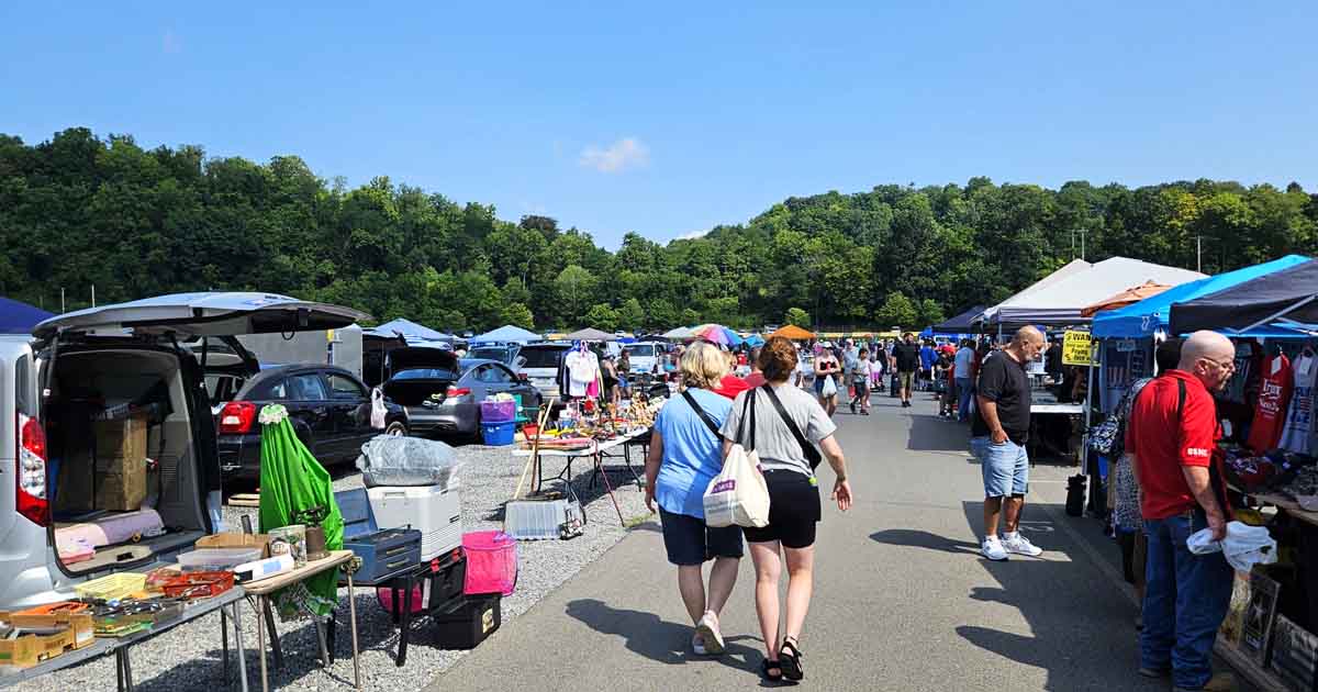 Everyone In Pennsylvania Should Visit These 10 Incredible Flea Markets ...