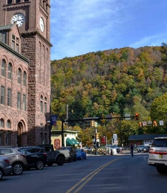 pennsylvania offbeat unique town ftr