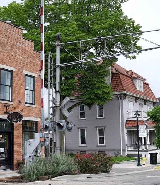 perfect idyllic town ohio ftr