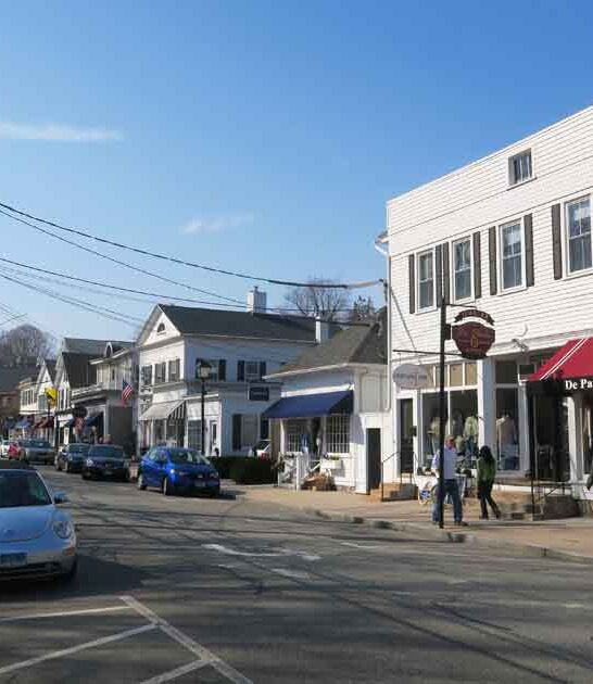 picturesque connecticut small towns ftr