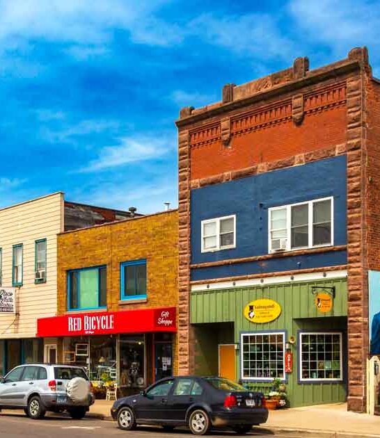 picturesque towns wisconsin ftr