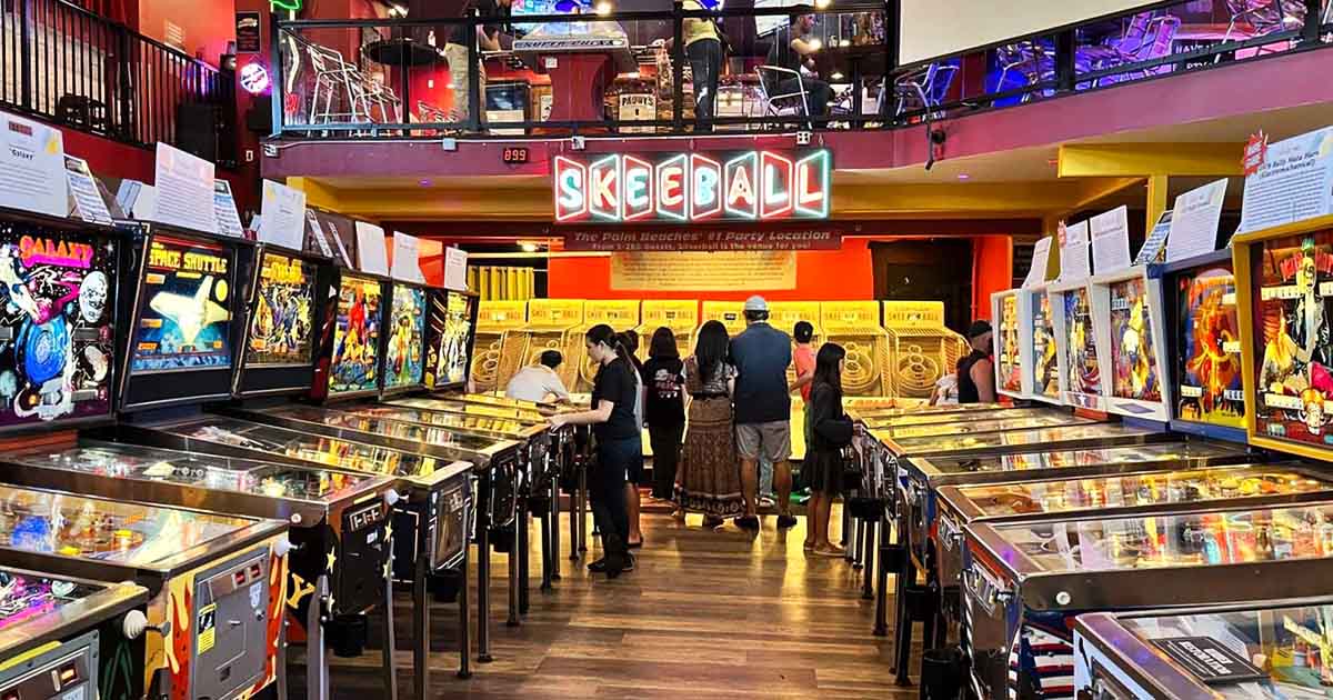 This Florida Arcade Has 150 Pinball Machines And It's Pure Nostalgia