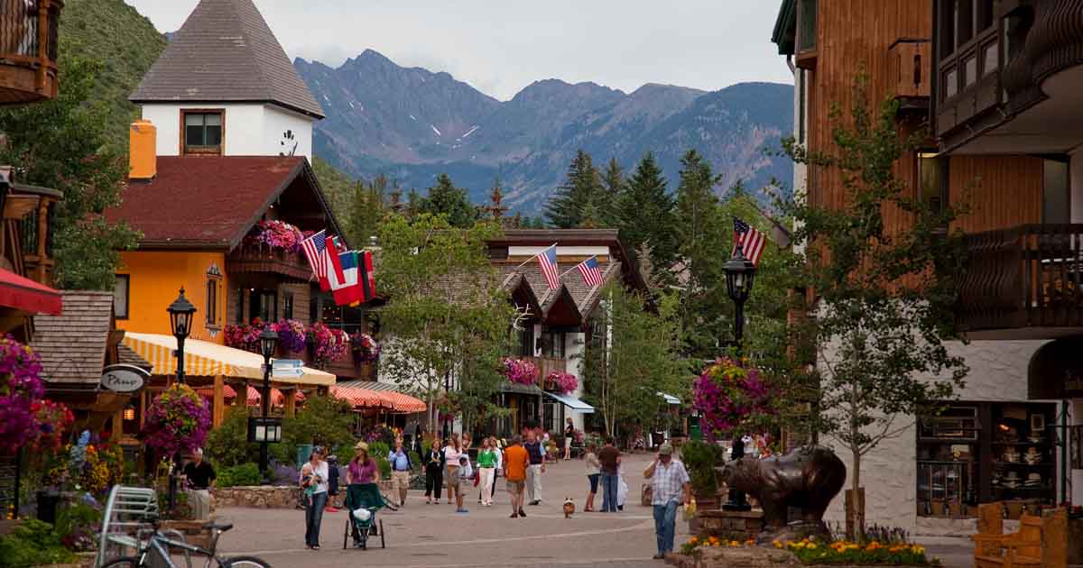 This Quaint Town In Colorado Is Basically A Hallmark Movie Come To Life