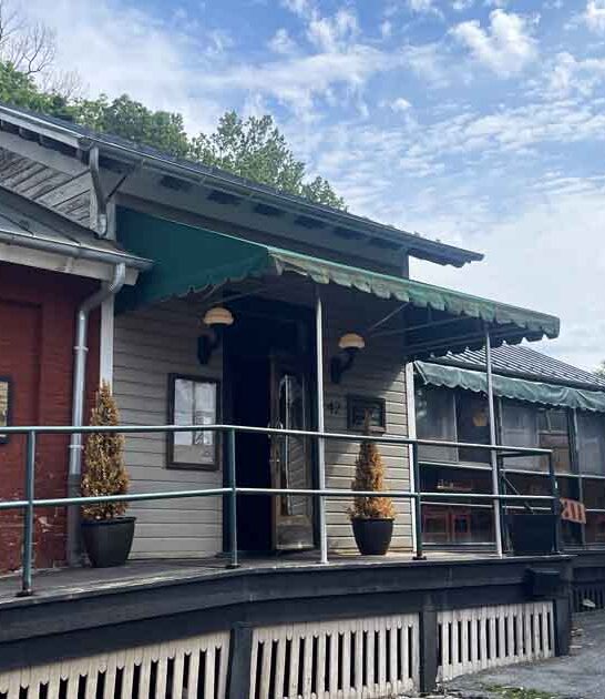railroad themed restaurant virginia ftr