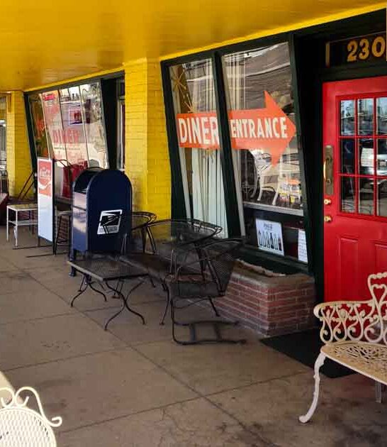 reminiscent arizona diner ftr