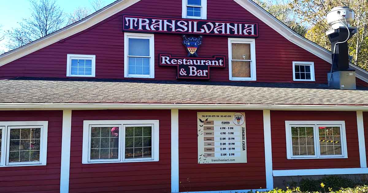 There's No Restaurant In Connecticut Quite As Wonderfully Wacky As This One