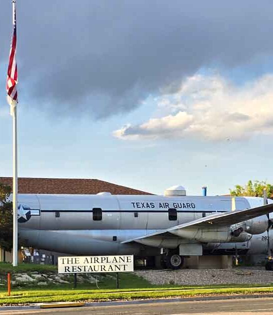 restaurant inside plane colorado ftr