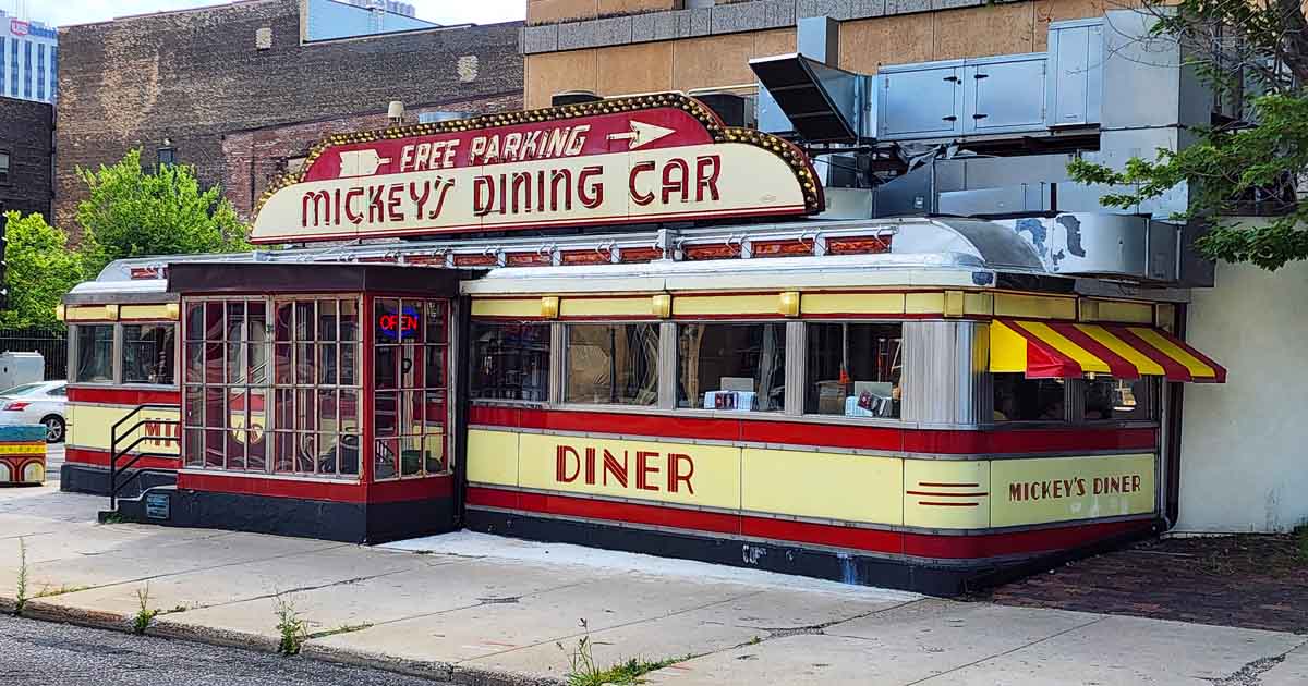 The Retro Train Car Diner In Minnesota That Never Closes Is Worth A Visit