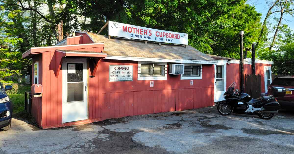 This Tiny Roadside Shack In New York Serves A 6-Pound Frittata That's ...