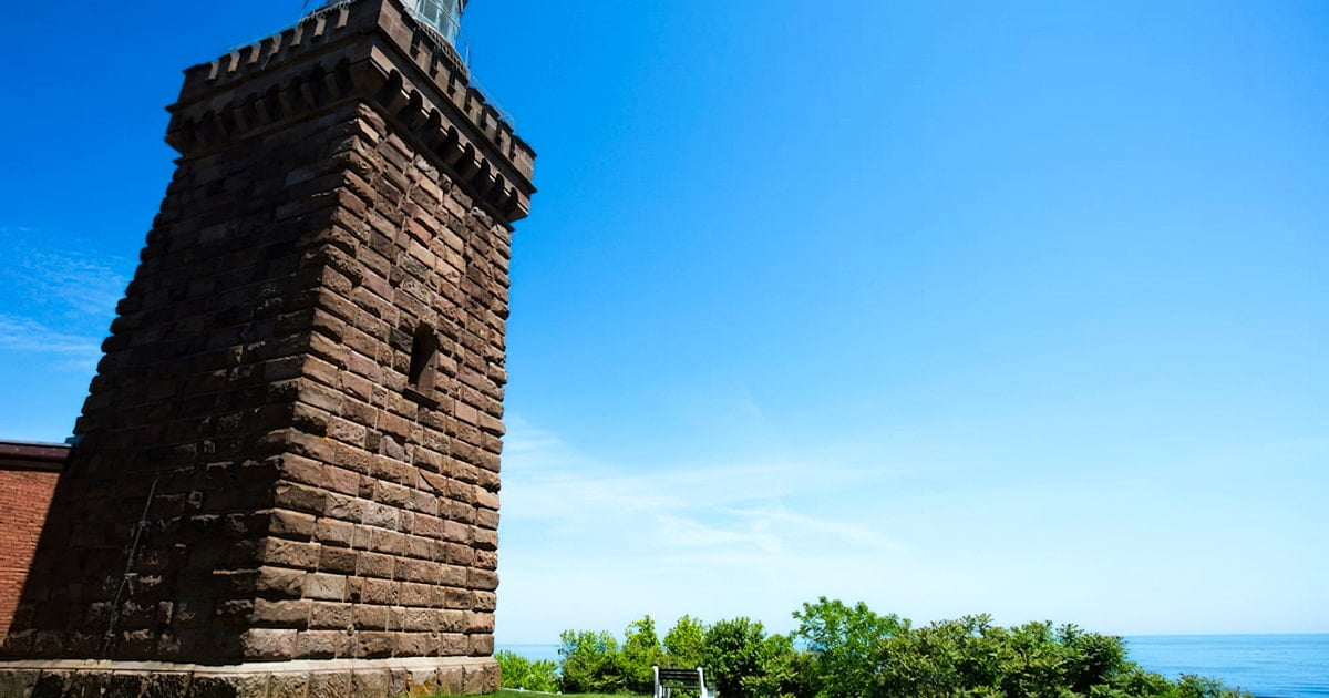 This Medieval-Style Lighthouse In New Jersey Has The Most Jaw-Dropping ...