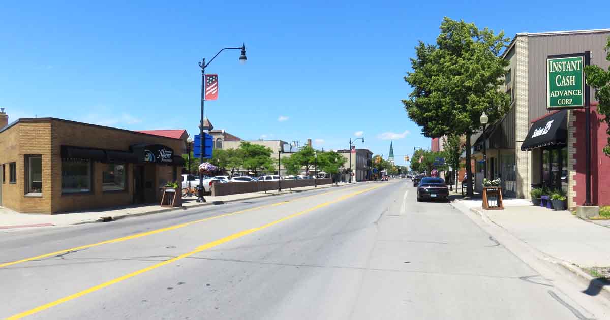 This Scenic Town In Michigan Is So Affordable, You Can Live On Social ...
