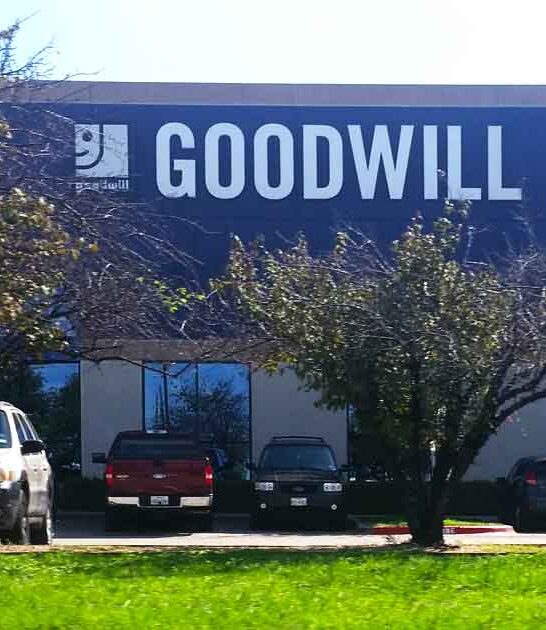 secondhand stores texas shopping ftr
