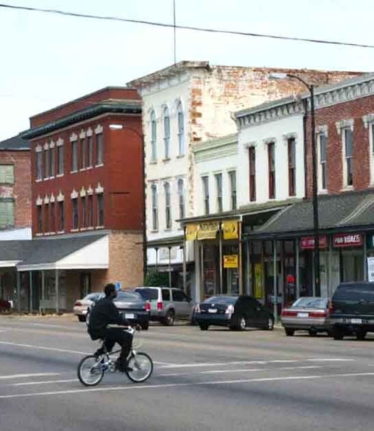 slow town alabama stays ftr