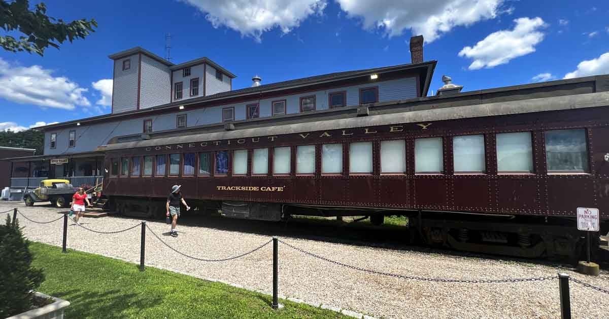 Train Spectacular Hop Aboard The Most Spectacular Train Ride In Connecticut