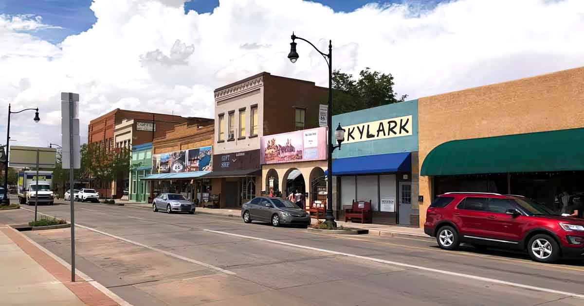 You Can Spend A Full Day In This Arizona Town And Barely Open Your Wallet