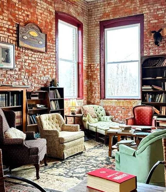 store massive connecticut thrift ftr