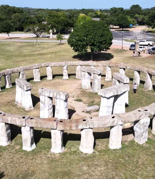 texas discover bizarre stonehenge ftr