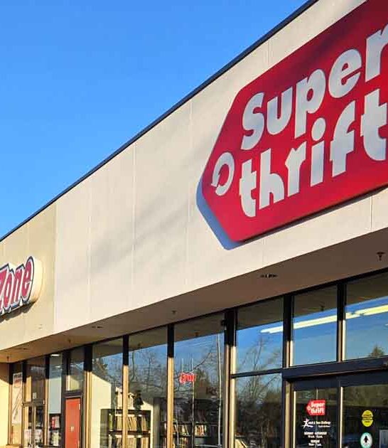 thrift stores oregon gigantic ftr