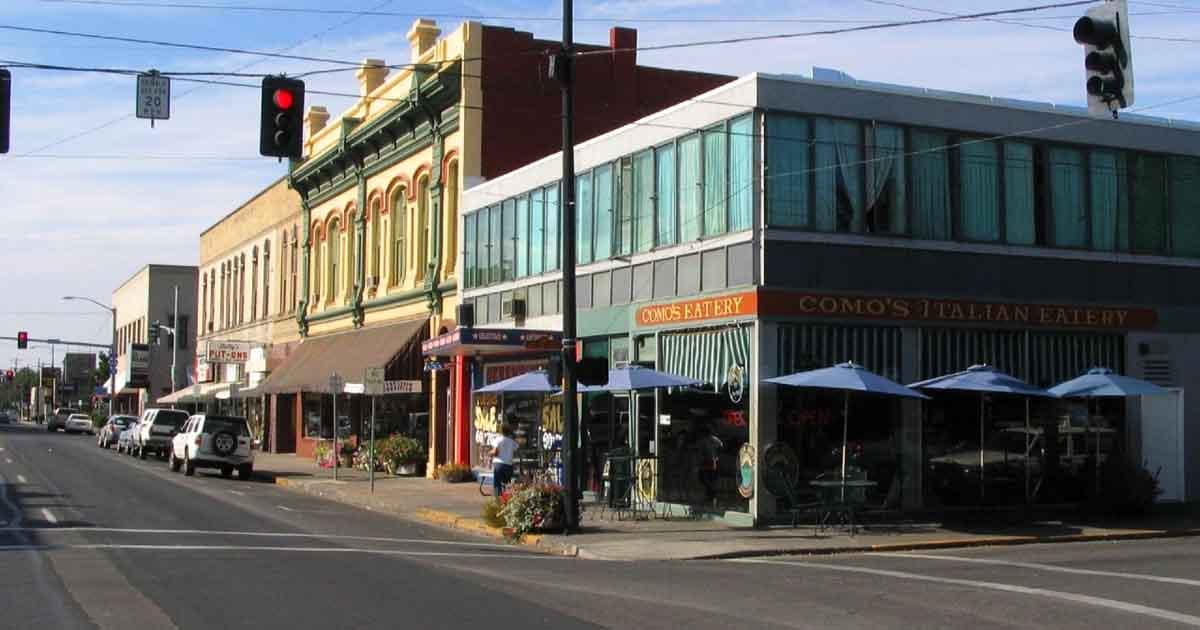 The Peaceful Town In Oregon Where Rent Is 44% Cheaper Than The National ...