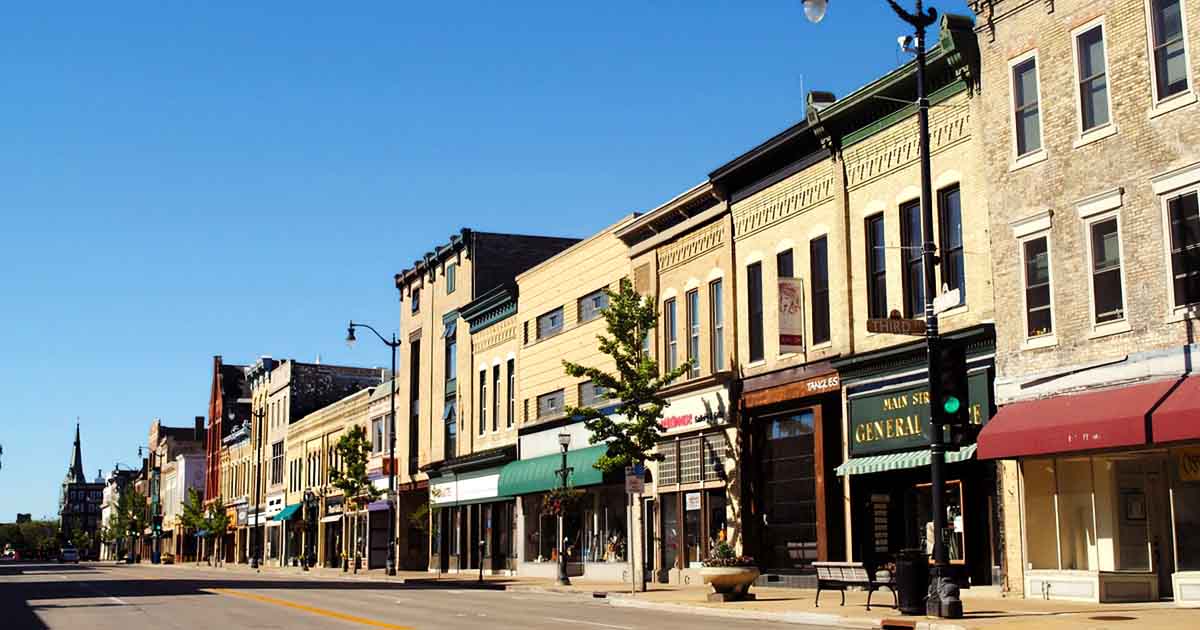 The Peaceful Town In Wisconsin Where You Can Live Comfortably On Just ...