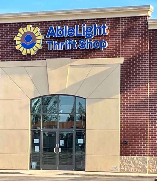 treasures giant wisconsin thrift ftr