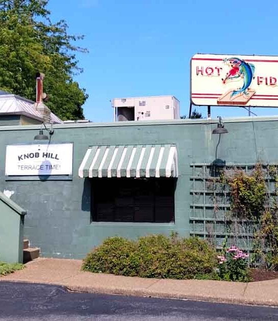 unassuming indiana tavern pizza ftr