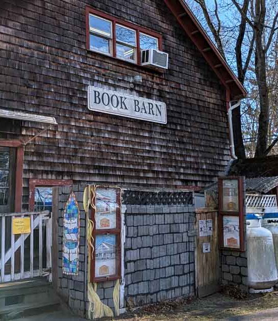 unbelievably massive connecticut bookstore ftr