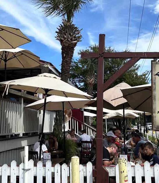 unique restaurant south carolina ftr