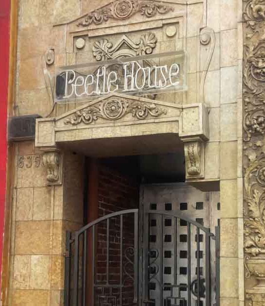 wacky california restaurants ftr