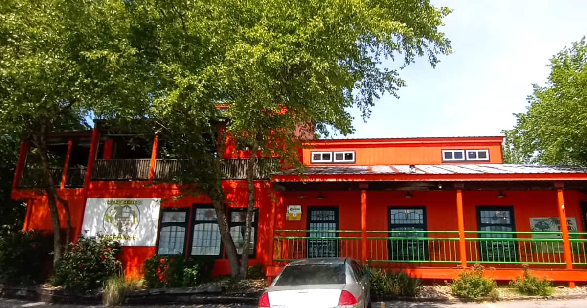This Wonderfully Weird Missouri Restaurant Has To Be Seen To Be Believed
