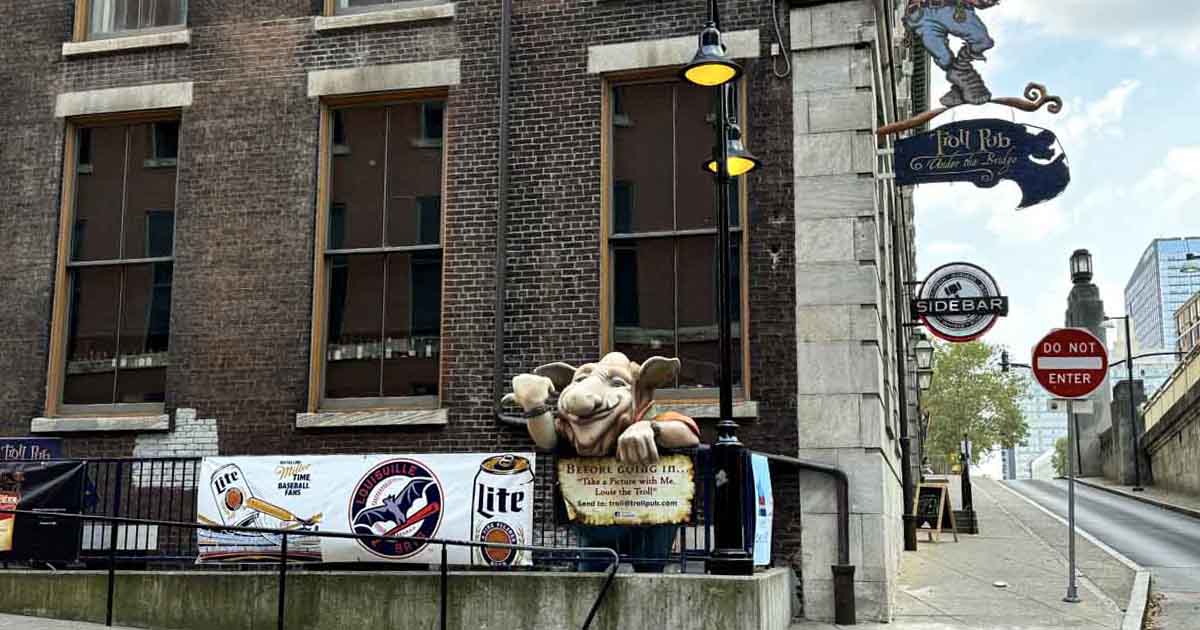 This Wonderfully Weird Kentucky Restaurant Has To Be Seen To Be Believed