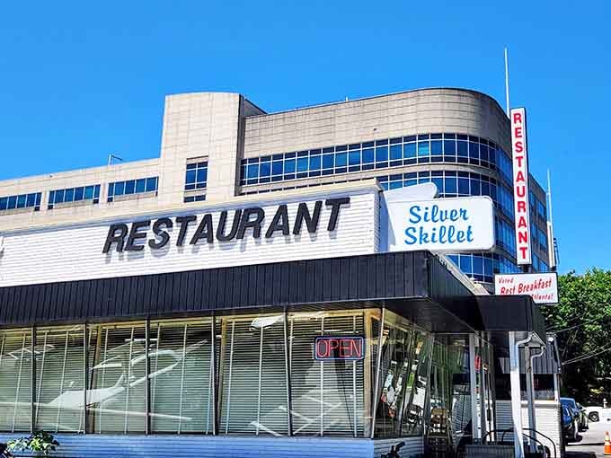 The Silver Skillet's classic facade proves that some things get better with age, like fine wine or George Clooney.