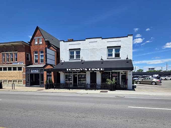 The kind of timeless exterior that makes you want to park immediately and order everything on the menu.