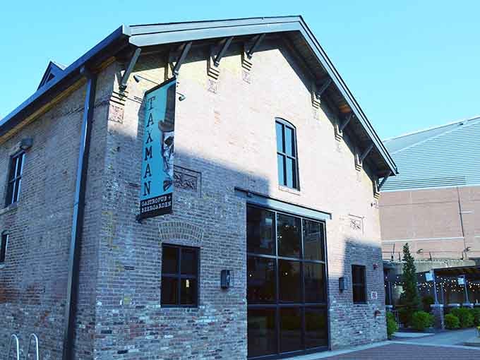 This beautifully restored brick building proves that history and hungry people make excellent neighbors in downtown Indianapolis.