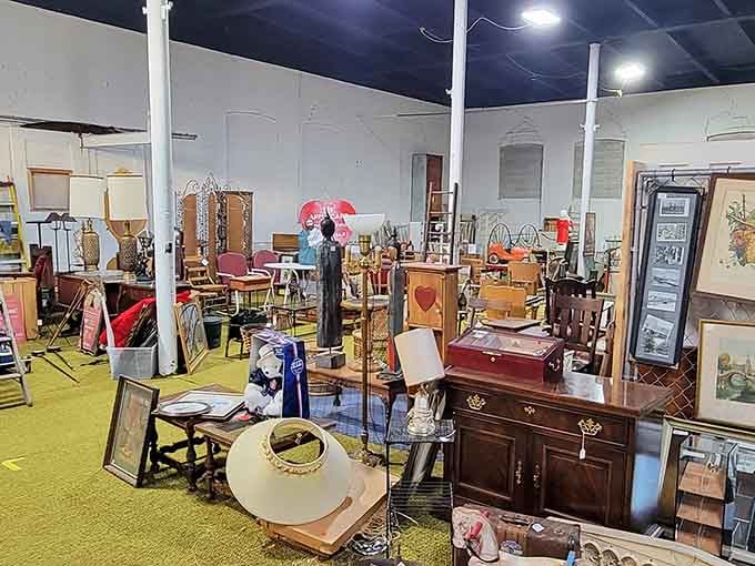 Step inside Columbus Antique Mall where treasures from every era await your discovery and delight.